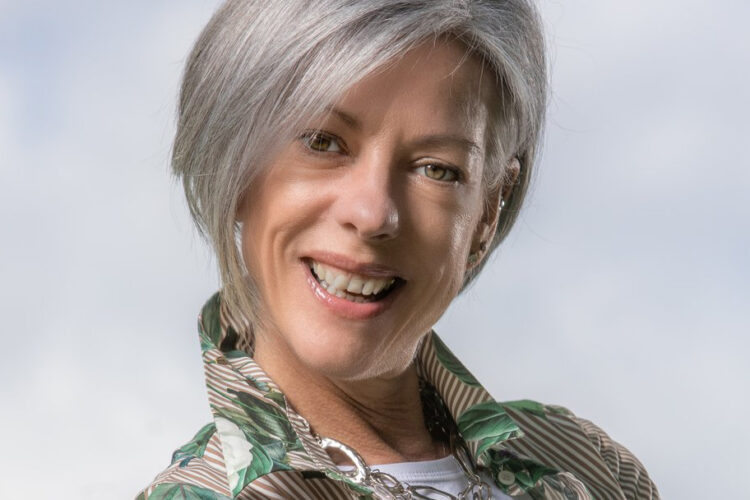 Team member – NEW LIGHT ART